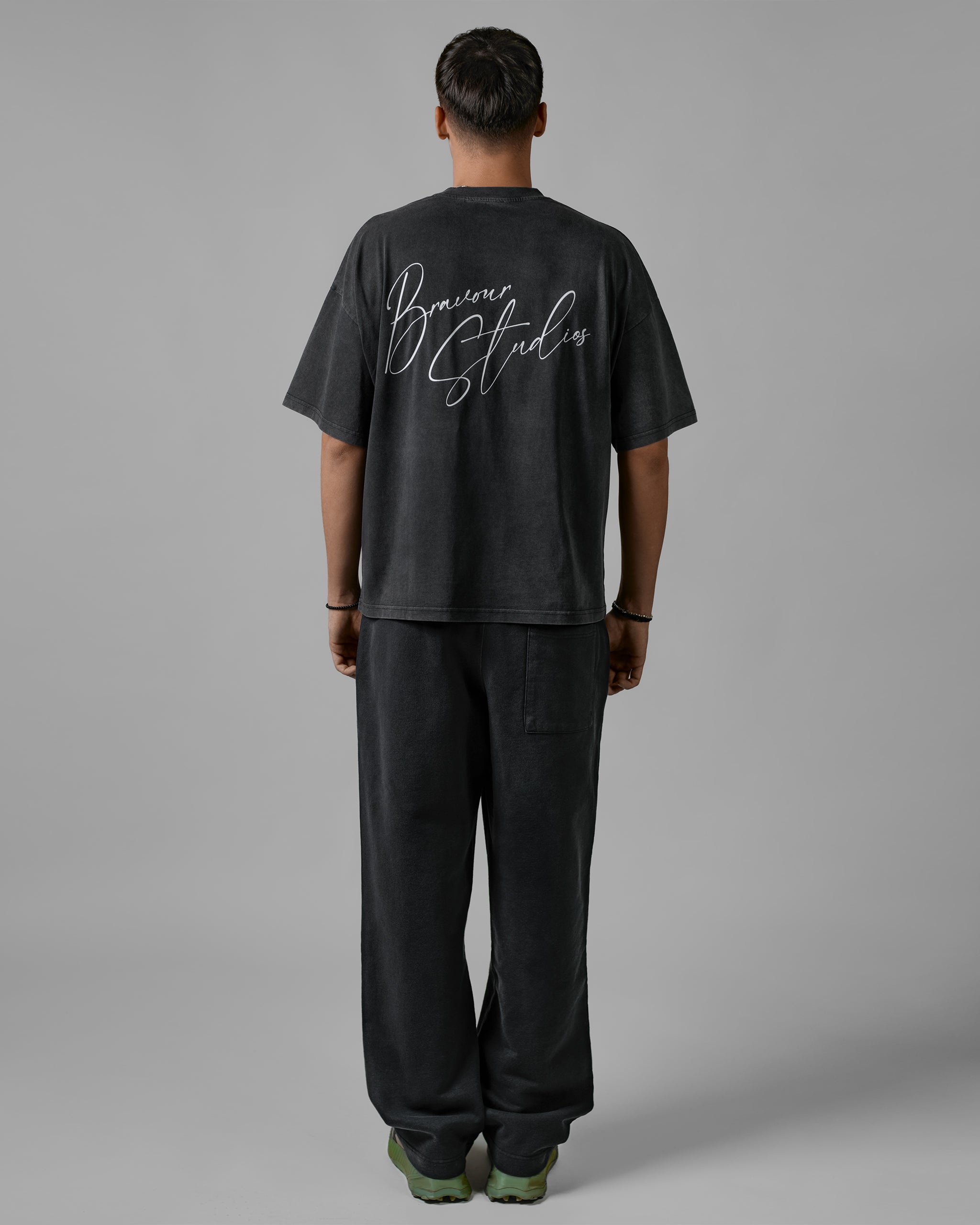 bs Signature Tee – bravour studios